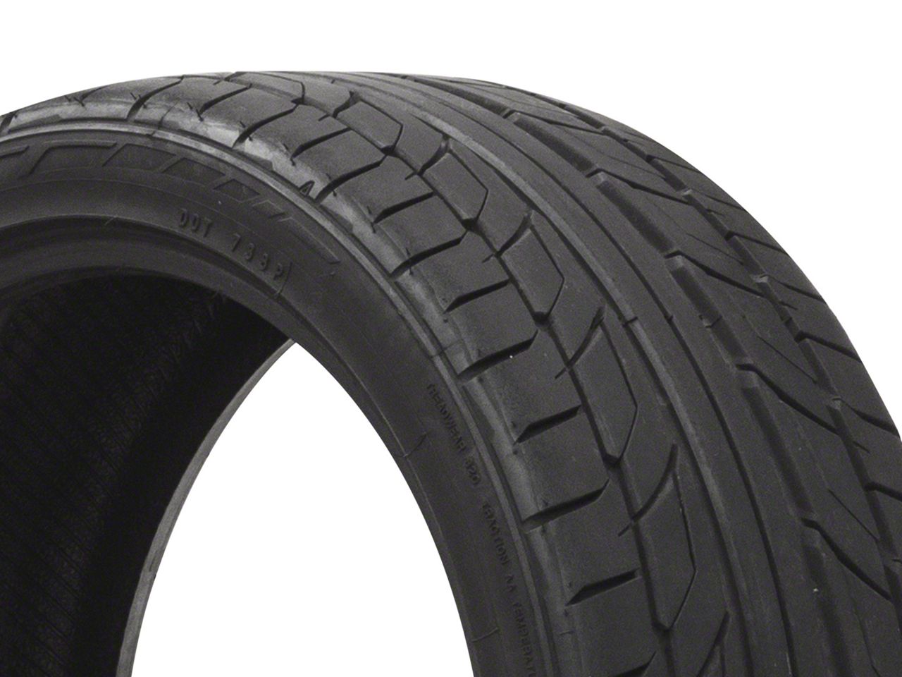 NITTO Mustang NT555 G2 Ultra High Performance Tire 211010 (255/35R20 ...