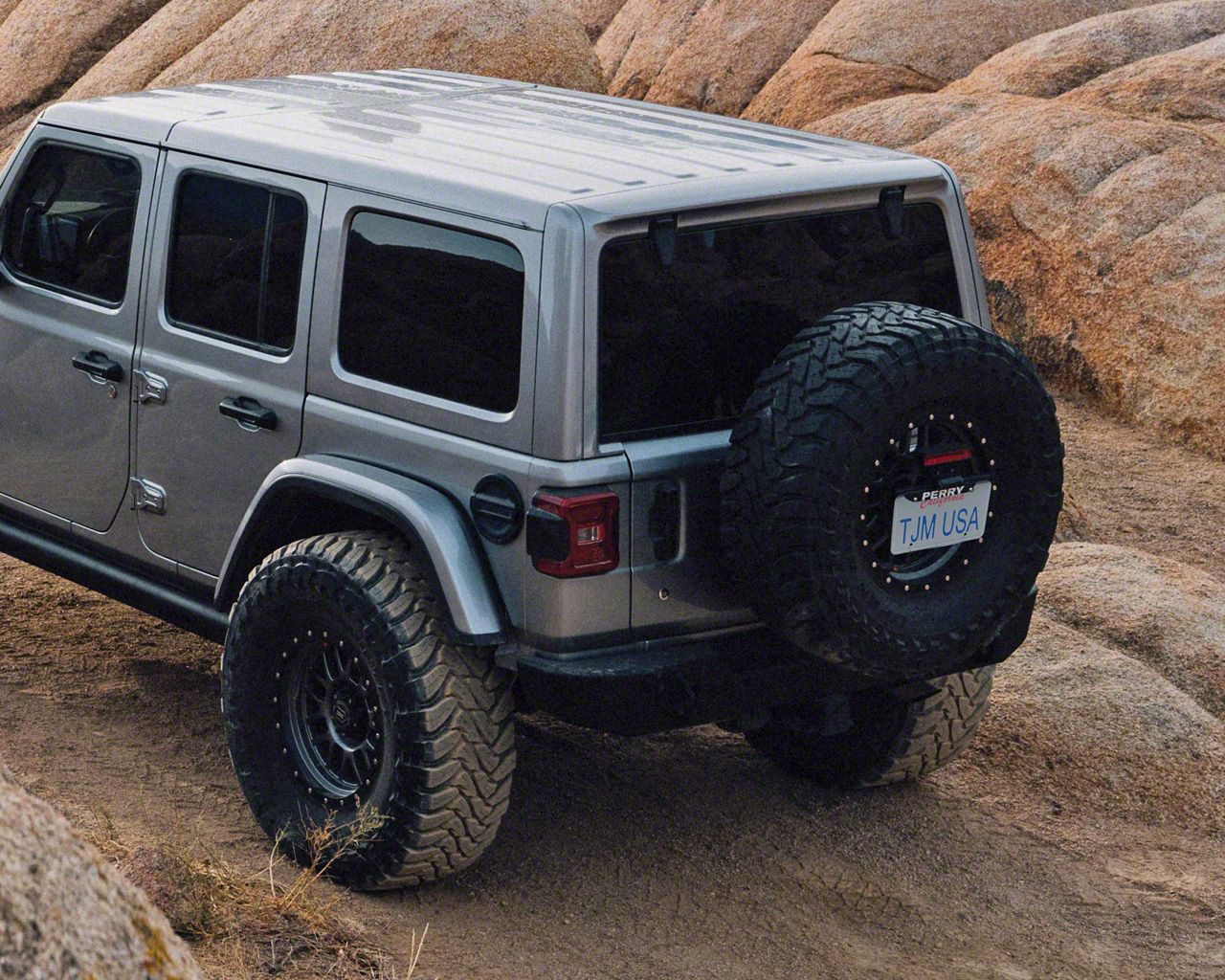 TJM Jeep Wrangler Rear Bumper 081ST37A36L (18-24 Jeep Wrangler JL ...