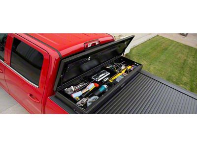 2017-2023 Nissan Titan Bed Covers & Tonneau Covers | ExtremeTerrain