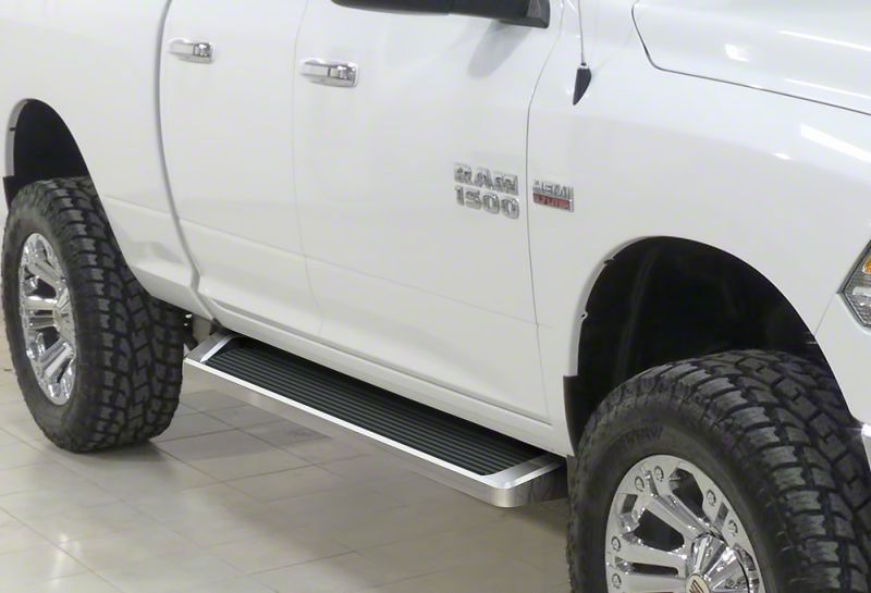 RAM 6 in. Running Boards - Polished (09-18 RAM 1500 Quad Cab)